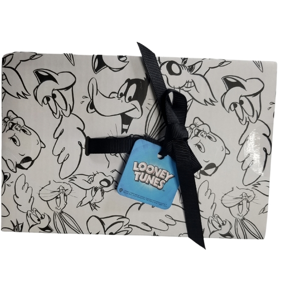 Rae Dunn Looney Tunes | Dining | New Rae Dunn Taz Looney Tunes Coffee ...